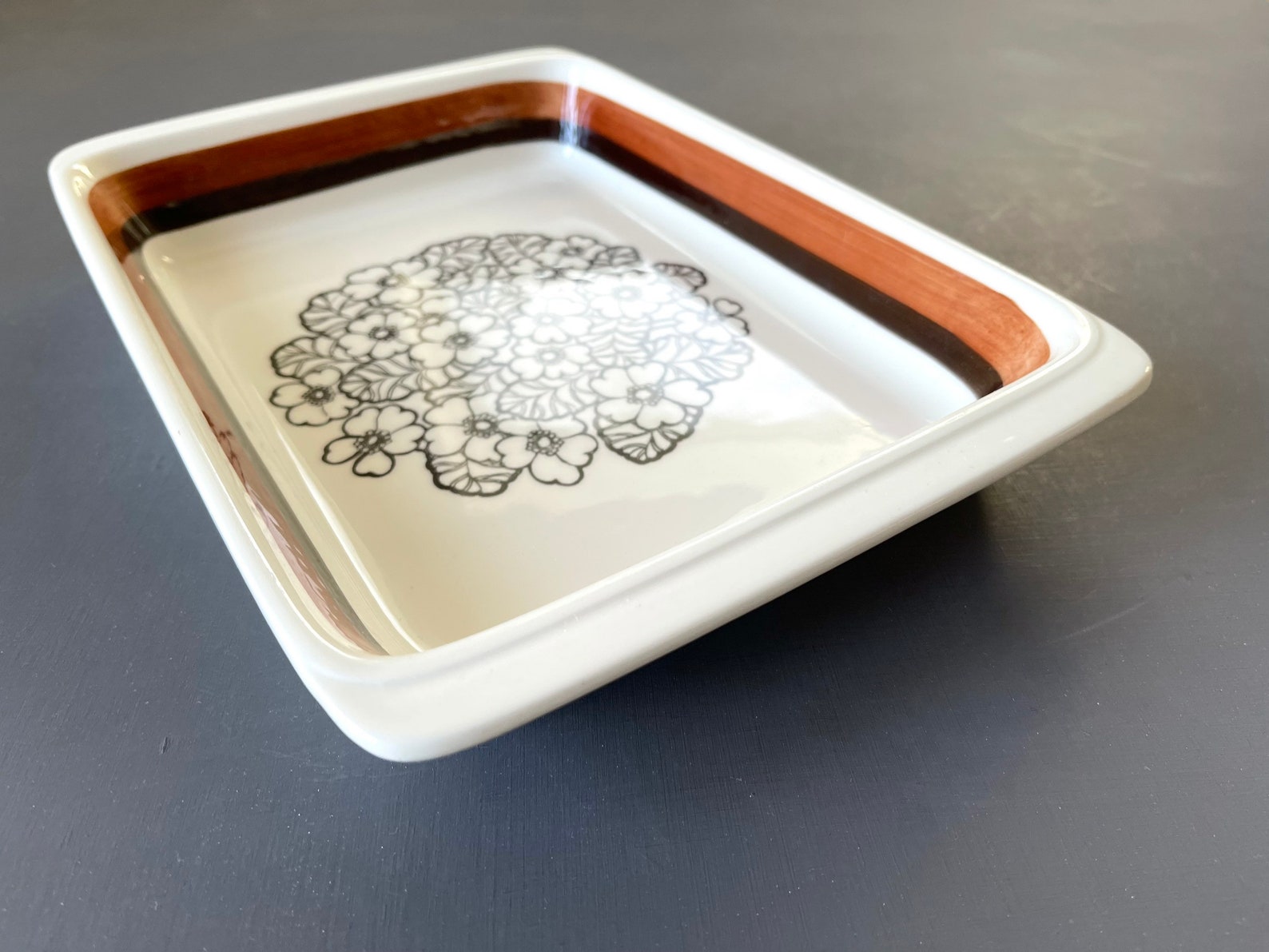 Rare Square Dish AGNETA - Gefle, Sweden. AGNETA by Helmer Ringström ...