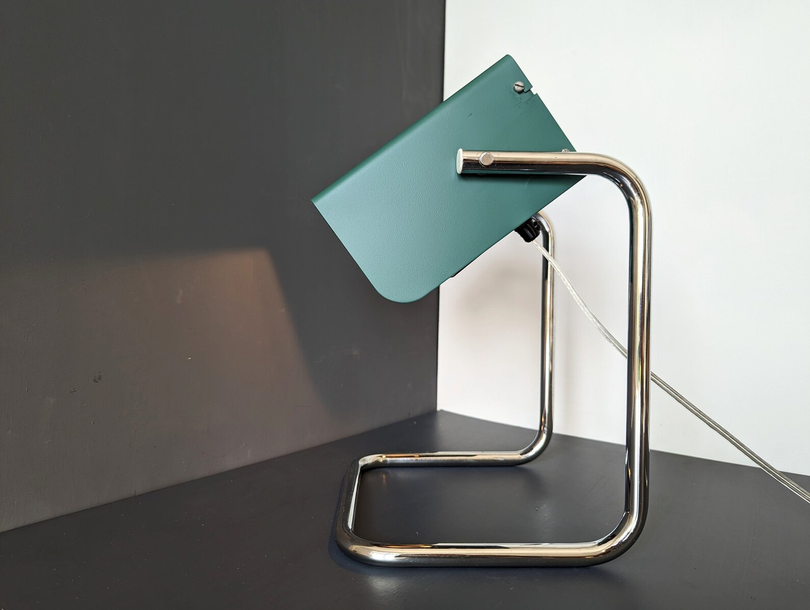 Minimalistic 60s Table Lamp. Eu, Us, Uk or Aus Power Plug. Adjustable ...