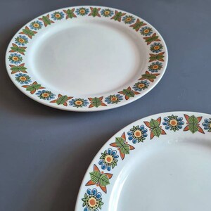 Set of 2 Figgjo Flint plates with flower pattern. Vintage | Etsy