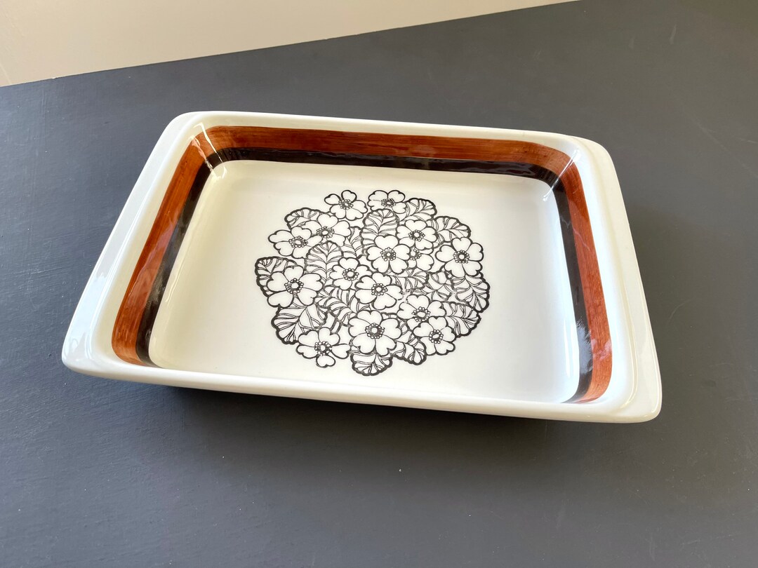 Rare Square Dish AGNETA - Gefle, Sweden. AGNETA by Helmer Ringström ...