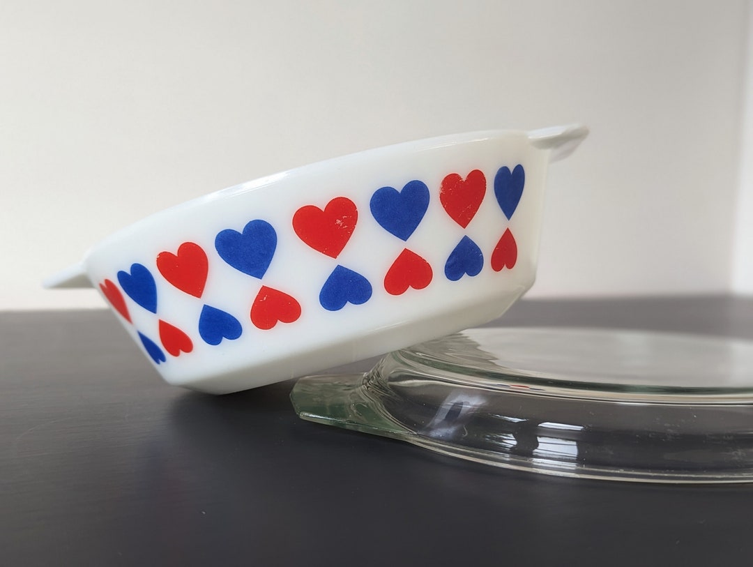 Rare JAJ Pyrex With Hearts - Number 513 - Collectors Item From 1971 ...