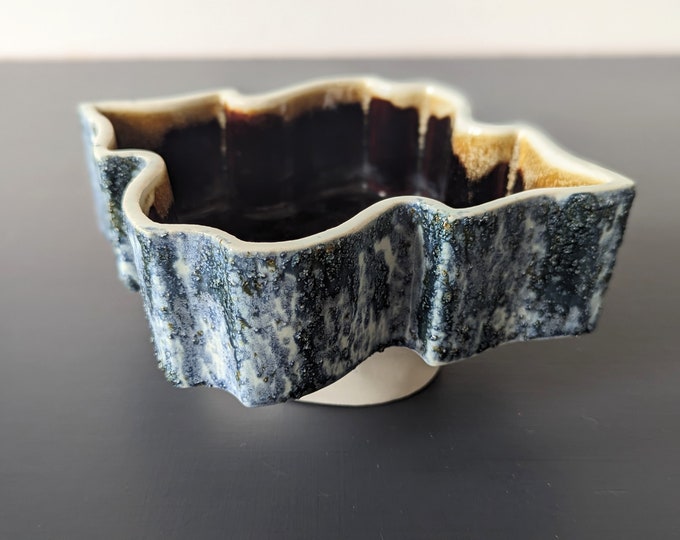 Large YAMASAN Ceramic Ikebana Flower Vase / Bowl. Beautiful Japanese ...