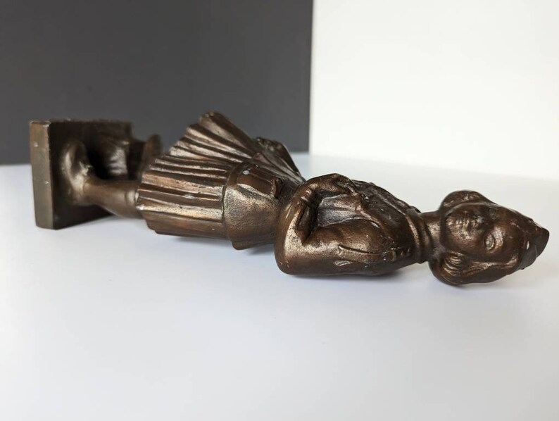 Danish 1946 Girl Scout Bronze Statue / Figurine. KFUK ( Green Girl ...