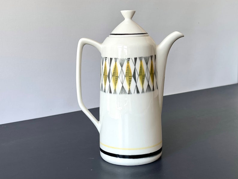 Curtis - 60s Hertha Bengtson Rörstrand Teapot. Lovely and Rare Vintage ...