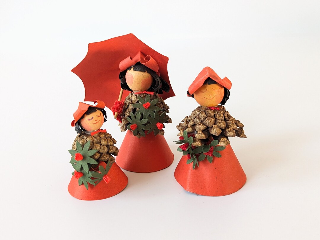 3 Vintage erstad & Stubbe Teglbjærg Spring Girls. Handmade Figurines in ...