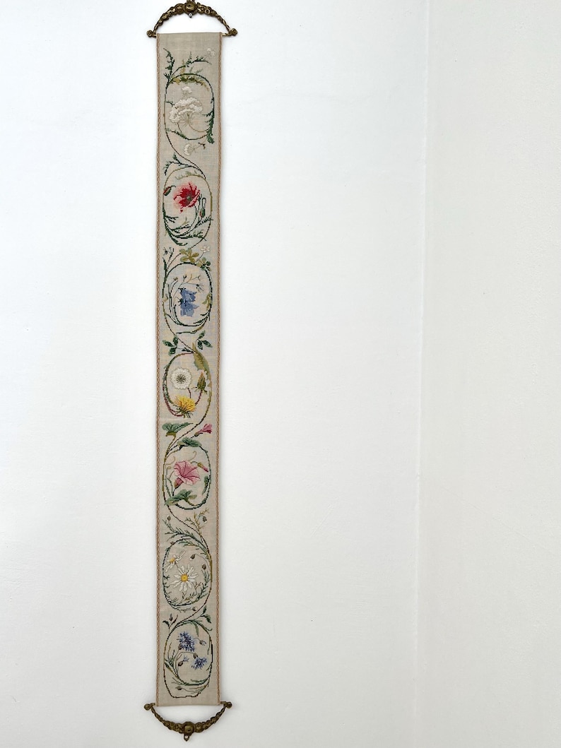 Cross Stitch Flower Embroidery Wall Decoration. Art Nouveau / Art Deco ...