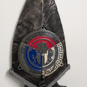 Spartan Race Spear 2024 SNAKE DESIGN Spartan Trifecta Medal Display ...