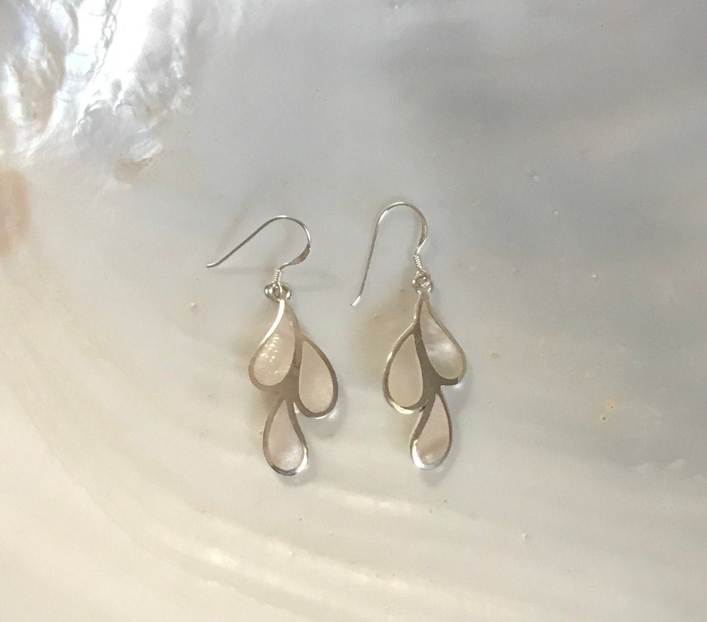 Stunning Very Large Teardrop Natural White Mother of Pearl - Etsy