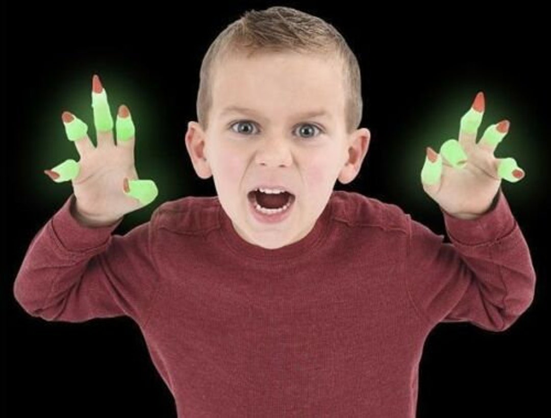 10 Piece Glow in the Dark 3'' Alien Witch Fingers - Etsy