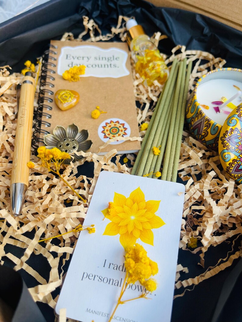 Yellow Solar Plexus Chakra Healing Box – Luxury Spiritual Gift Set ...