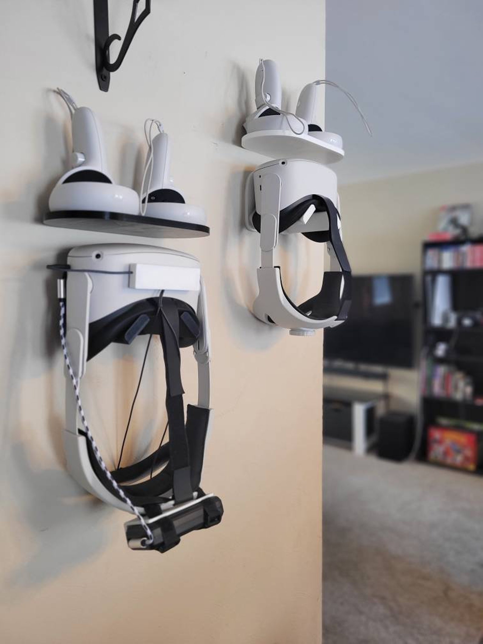 Meta Quest Wall Mount Display, Oculus Quest 2 Wall Mount. - Etsy