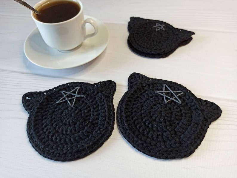 Set 4 Gothic Coasters, Black Cat Coasters, Crochet Coasters - Etsy