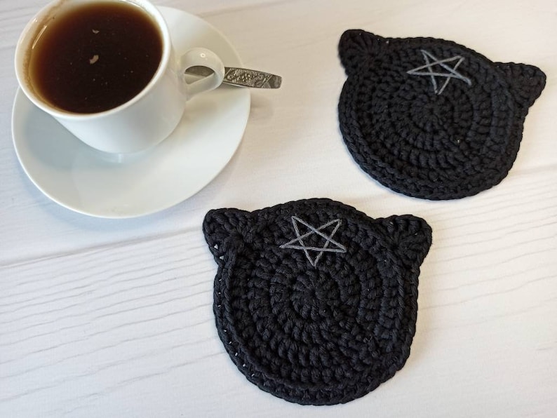 Set 4 Gothic Coasters, Black Cat Coasters, Crochet Coasters - Etsy
