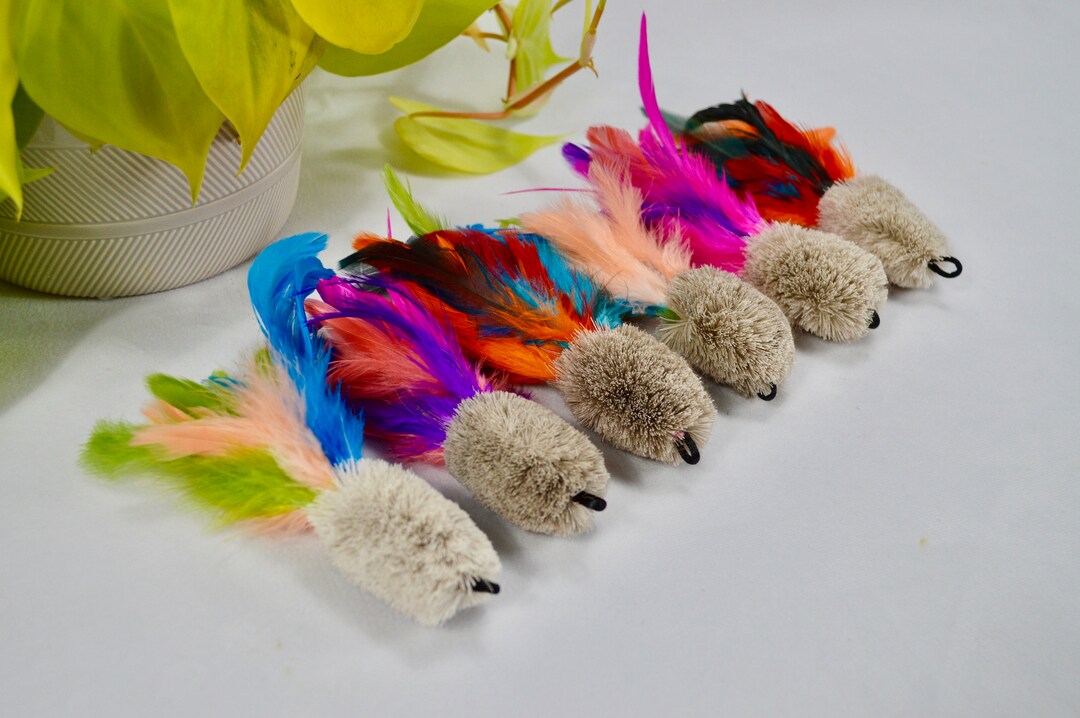 Caribou Hide Feather Teaser Toy Fur and Feathers Cat Toy / - Etsy