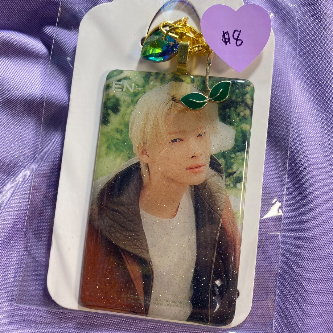 ENHYPEN Holographic PC Keychain Niki #3 - Etsy