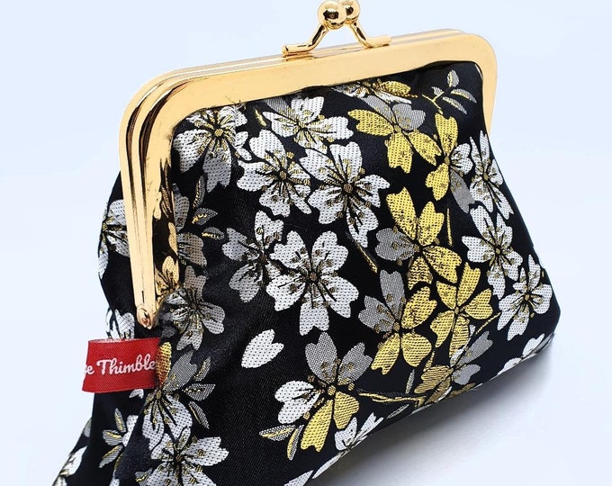 Vintage style clutch purses made with love by MyVintageThimbleShop