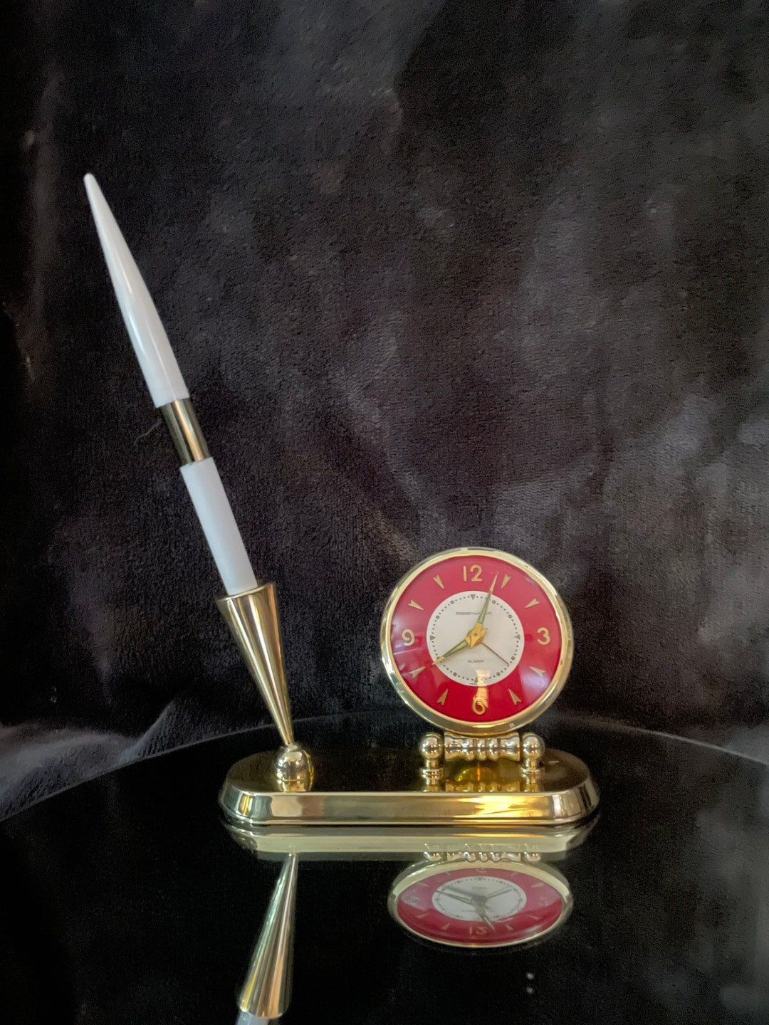 Phinny- Walker Windup Clock and Shaffer Pen Desk Set. Clock Serviced ...