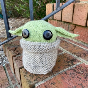 Simple Baby Alien Knitting Pattern - Etsy