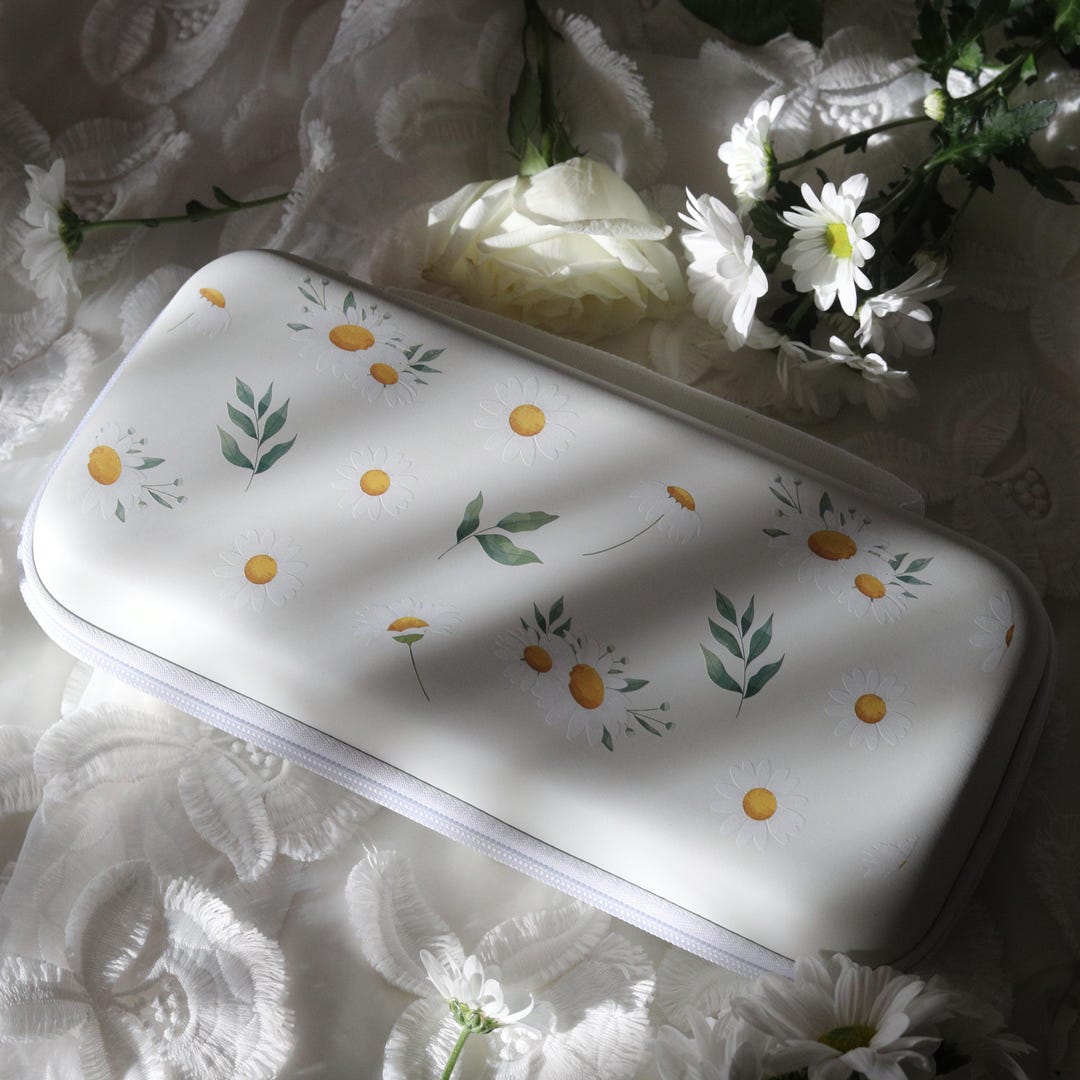 Daisy Nintendo Switch Case: Floral Carry-on With Game Storage - Etsy