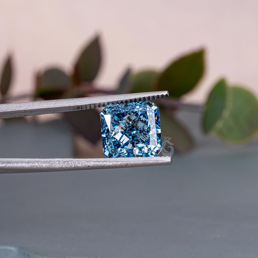5.53CT Square Radiant Cut Lab Grown Diamond, VSS1 Clarity Fancy Vivid ...