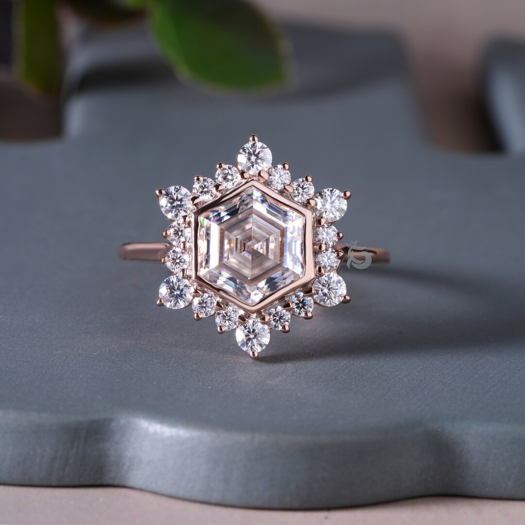 4CT Hexagon Step Cut Moissanite Engagement Ring,cluster Halo Wedding ...