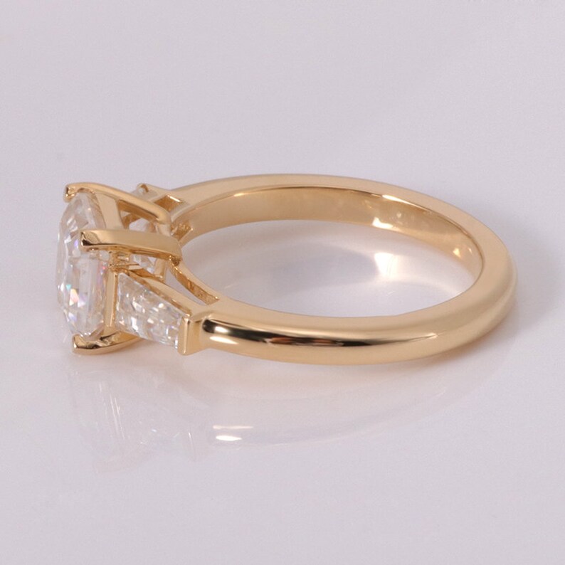 Yellow Gold 3 Stone Asscher Cut Moissanite Engagement Ring | Etsy