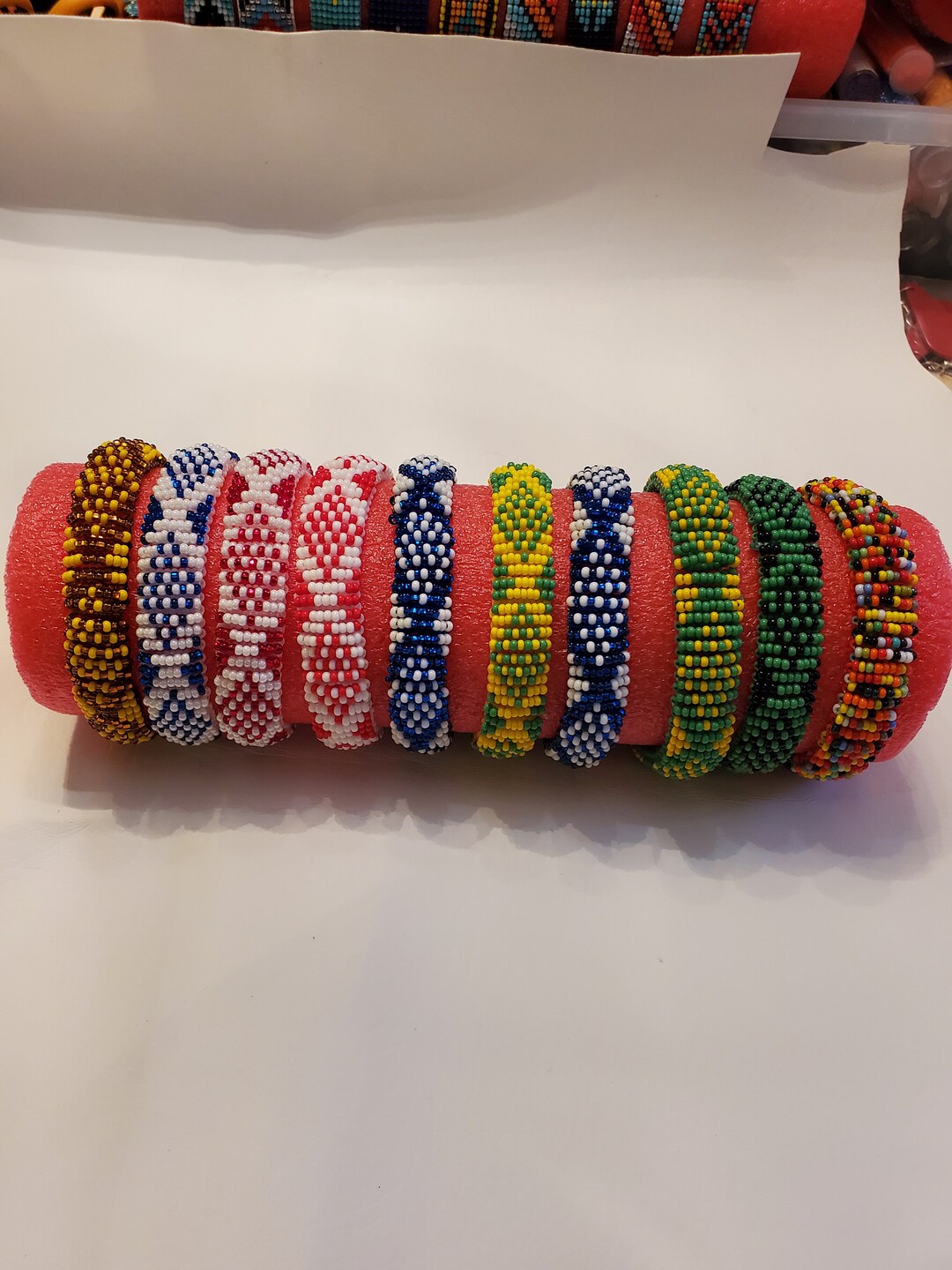 Beautiful Hand Beaded Native American Friendship Bracelets/seed Bead ...