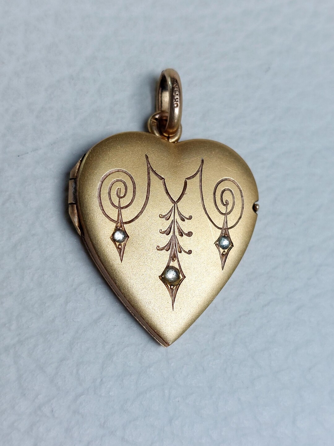 Antique French Heart Locket in FIX, With Engravings and Clear Pastes - Etsy