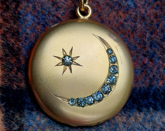 Crescent Moon & Star Celestial Victorian Locket - Monogram AJH - Etsy