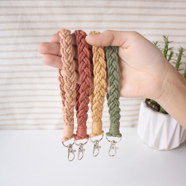Macrame Key Chain - Etsy