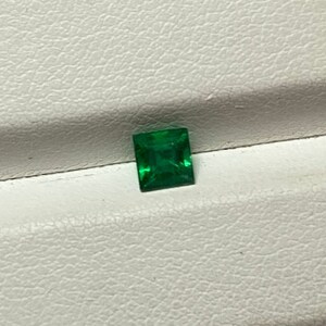 Natural Emerald Square Carre Cut 4.5x4.5mm/0.52 Carat Vivid Green Loose ...