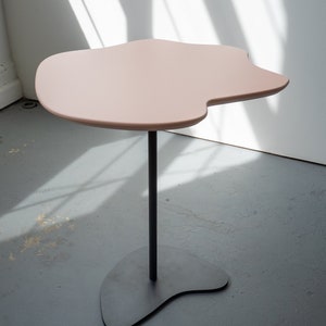 Coco Pink Lacquered Side Table, Unique Curvy Wavy Bedside Table - Etsy