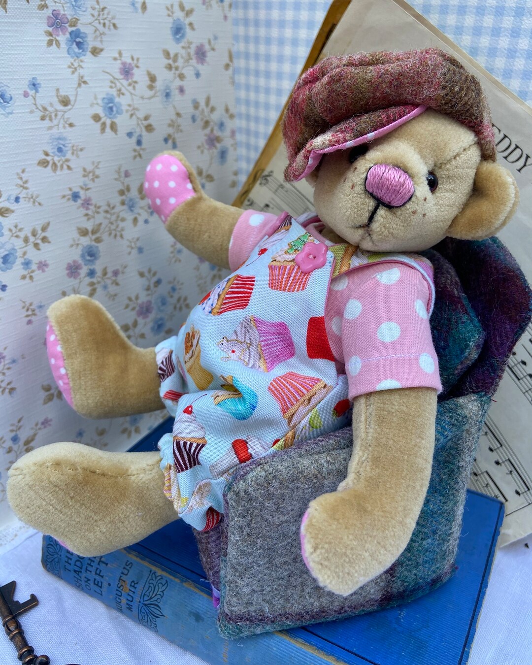 Pink Dressed Artist Bear, Handmade Jointed Bear, Miniature Teddy ...