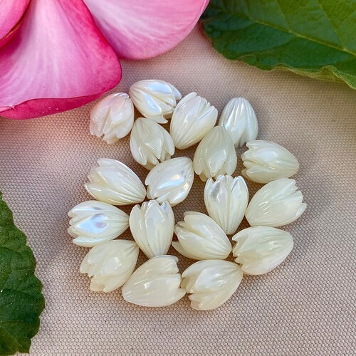 20pcs of 10mm Hawaiian Jasmine Flower Pikake Beads - Etsy