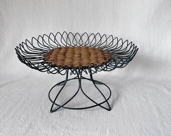 Vintage & Weathered French Wire Cake Stand - Etsy