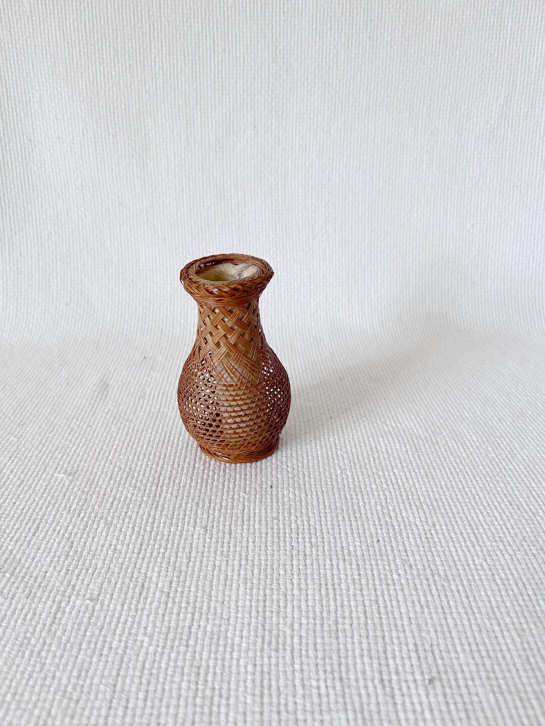 Vintage Wicker Plant Propagator or Vase, Bud Vase Shape Ratan Home ...
