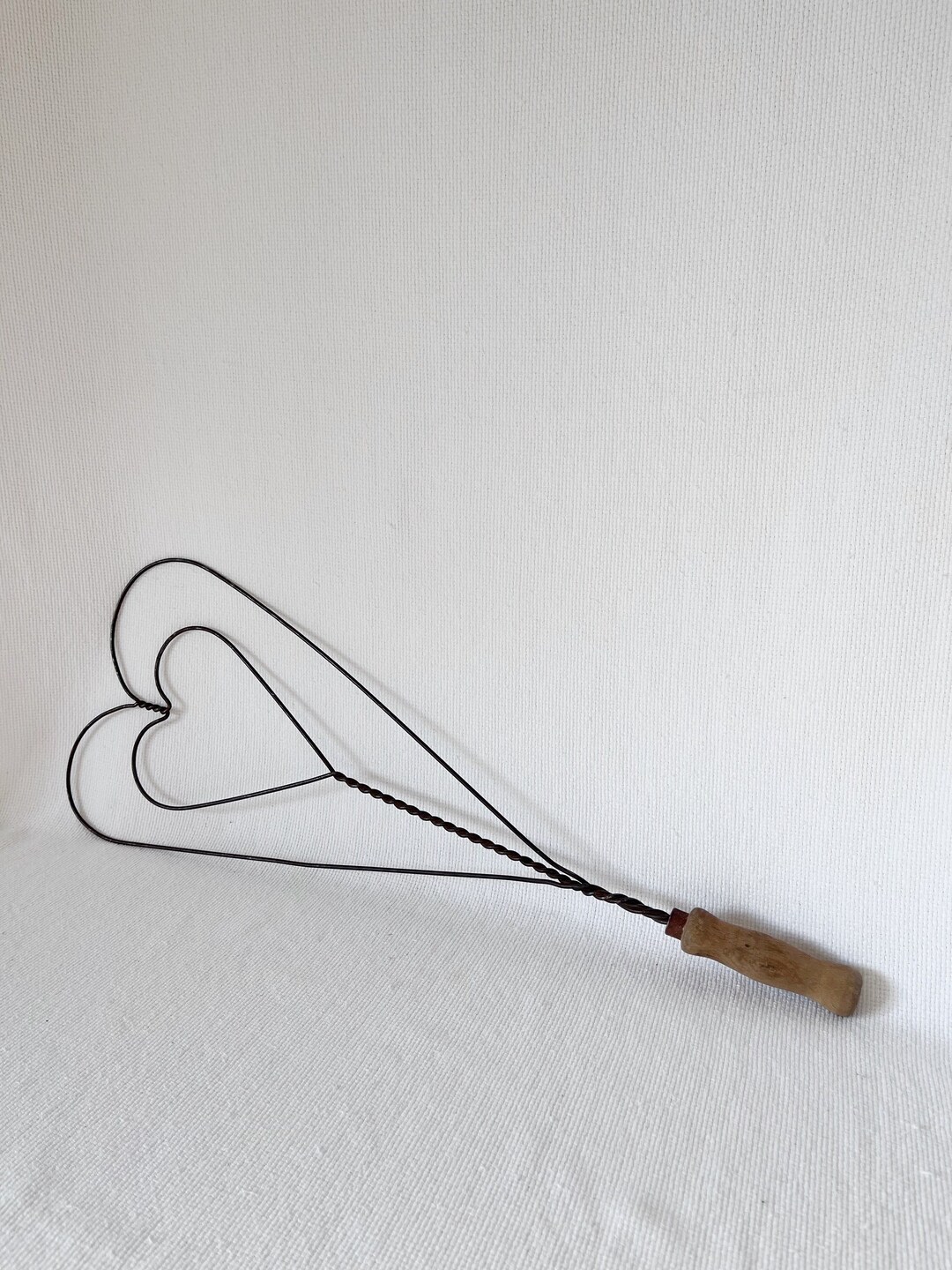 Primitive Rug Beaters Twisted Wire & Wood Handle, Farmhouse Decoration ...