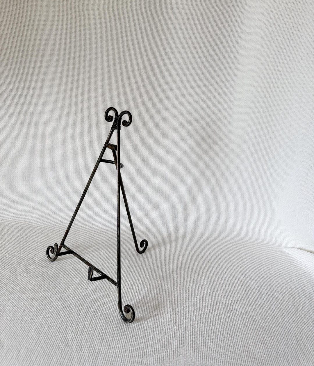 Vintage Metal Plate Easel Stand, Receipt Book Holder Stand, Black Iron ...