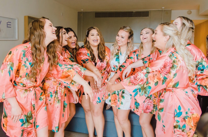 Bridesmaid Floral Robe Bachelorette Party Gift Tropical - Etsy