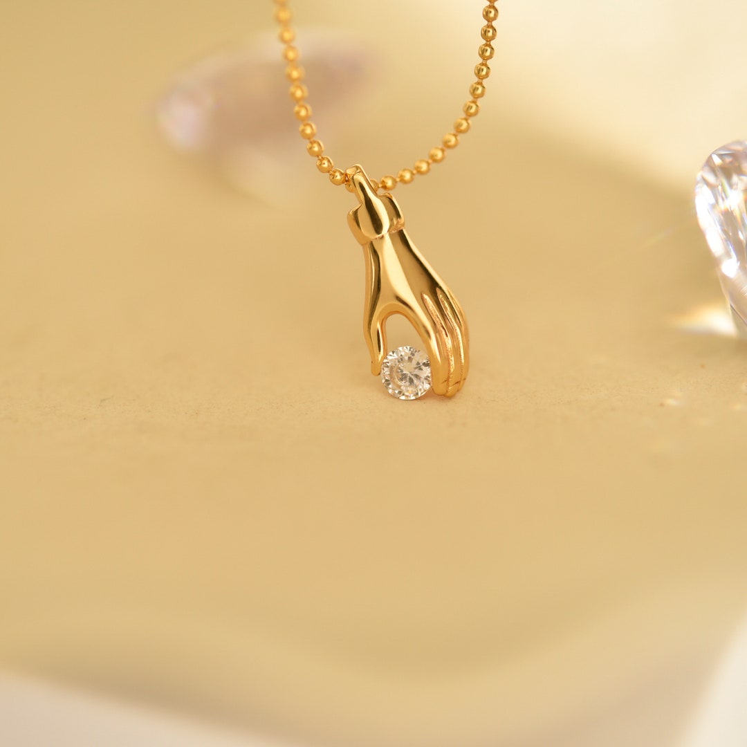 Hand Gestures Necklace - Express Your Affection With This Shiny Gold ...