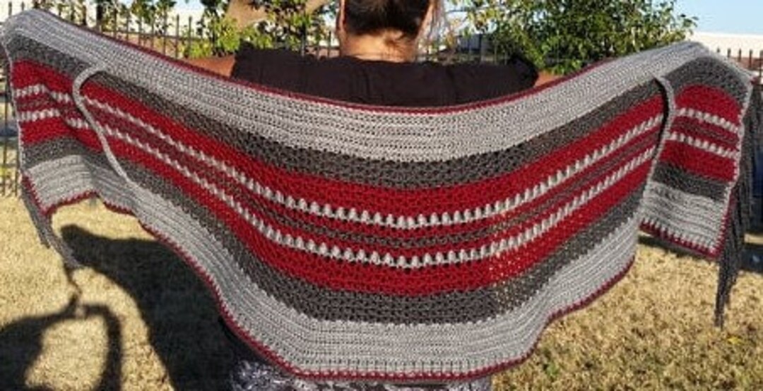 Perfect Curve Shawl With Pockets Crochet Med-large/curvy Size - Etsy
