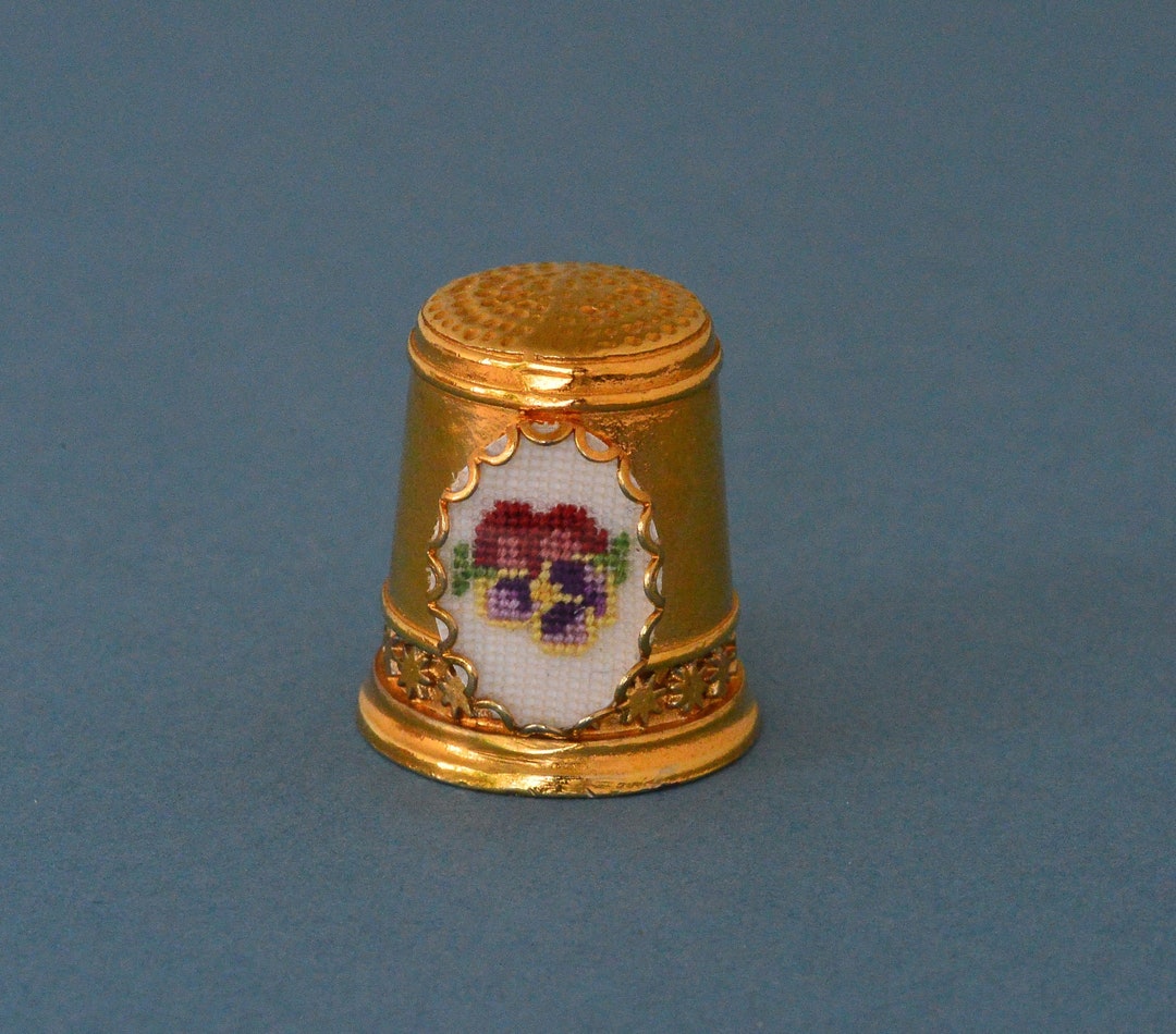 Embroidered Pansy Thimble in Petit Point Silk Gauze by Elizabeth~r ...