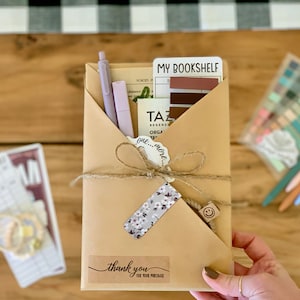 Blind Date With a Book / Gift for Book Lover / Reading Addict / Gift ...