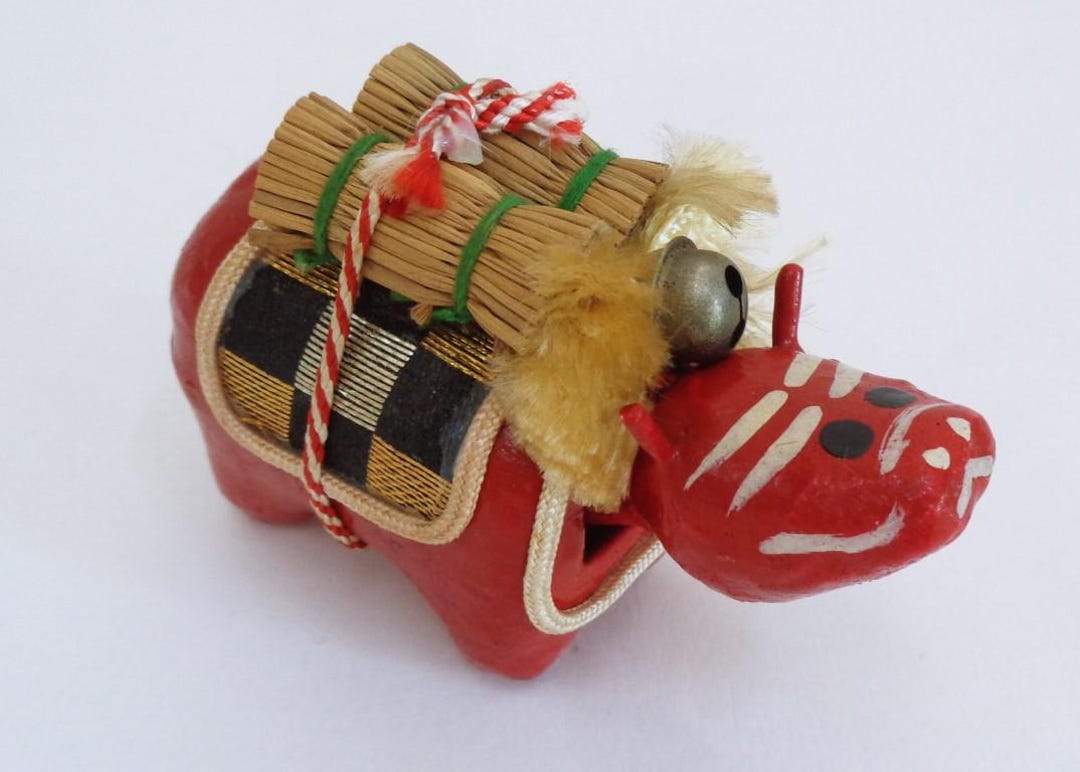 Japanese Red Cow AKABEKO Handmade Paper-mache Vintage Folk Toy Bobble ...