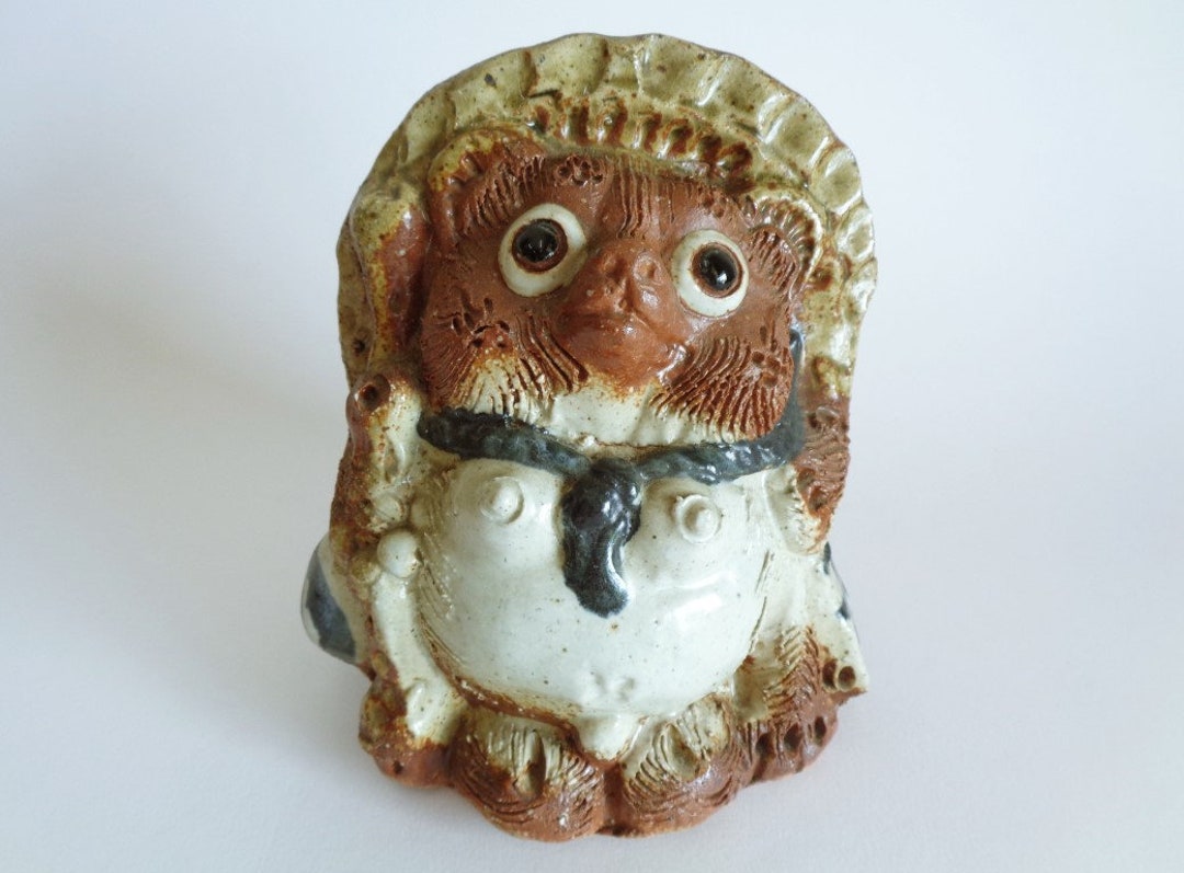 Tanuki Ceramic Statue, Japanese Shigaraki-yaki Handcrafted Glazed ...