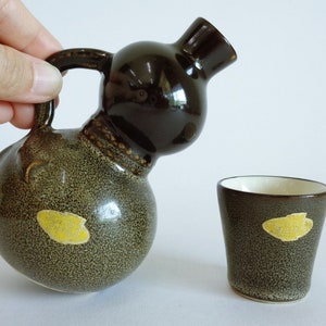 2922 Sake Set Calabash Design, Japanese Studio Pottery Tokkuri Flask ...