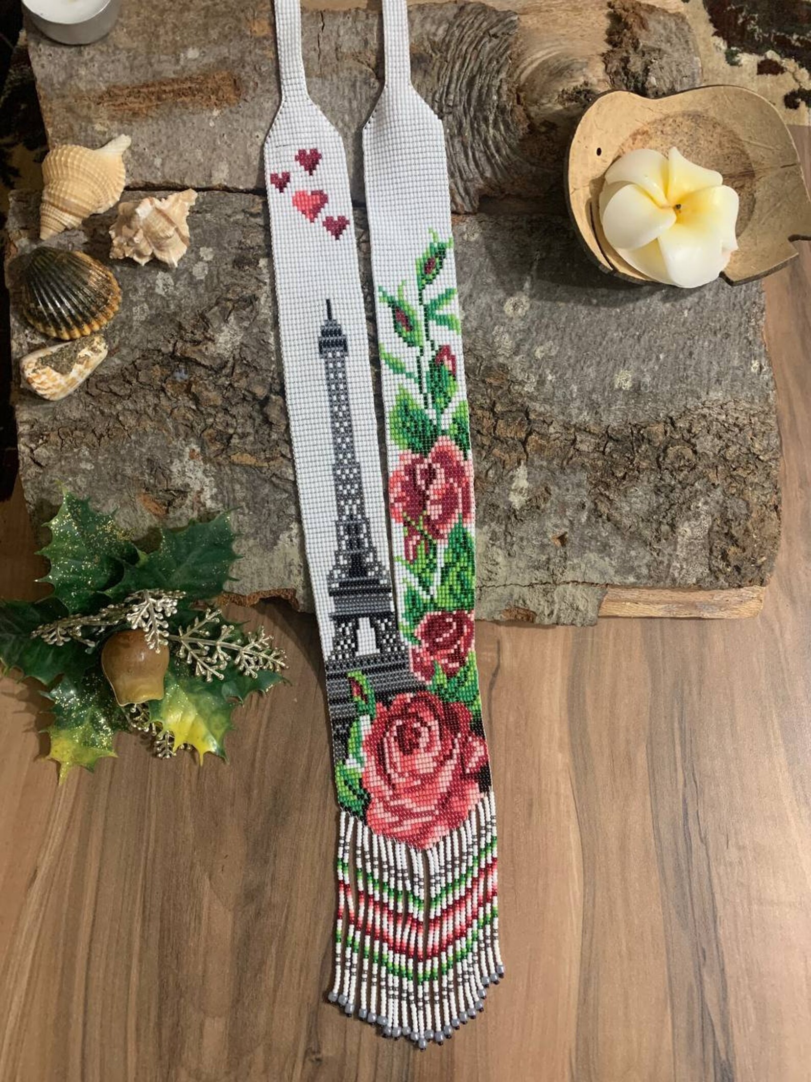 Beaded Necklace Eiffel Tower With Roses - Etsy