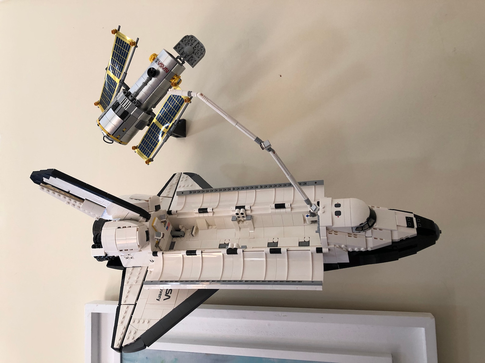 Wall Mounting Kit for Displaying Space Shuttle Discovery - Etsy