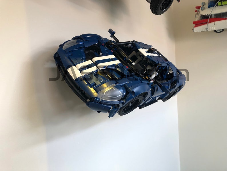 Wall Mount to Display Ford GT (42154) - Etsy