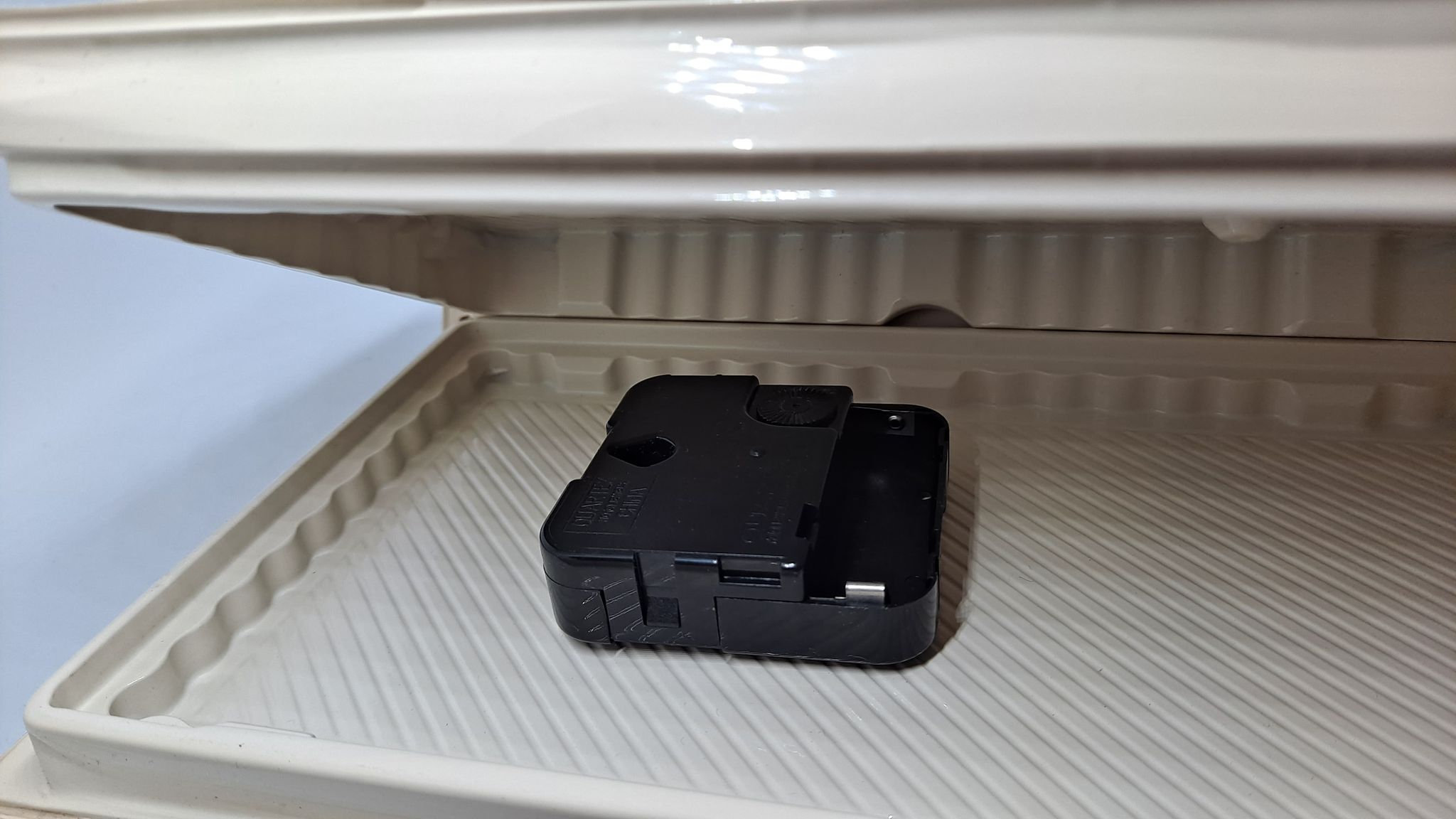 Upcycle Disney VHS Clam Shell Quartz Clock Snow White - Etsy